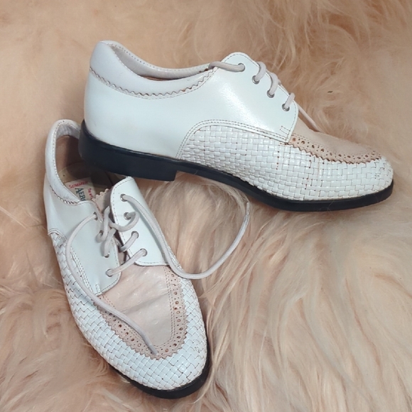 Aerogreen | Shoes | White And Tan Leather Vintage Italian Golf Shoes ...